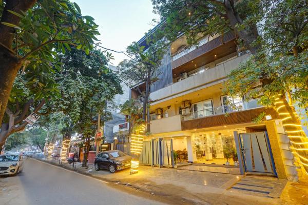 Livregalia - 1bhk Suites Opposite Marriott - 구르가온