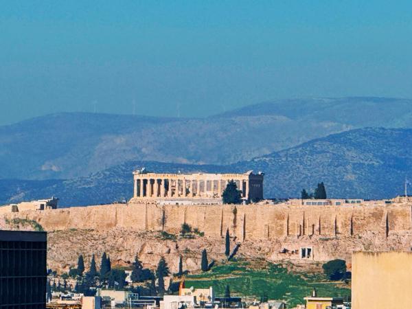 M&h And Their Friends 1 - Athens