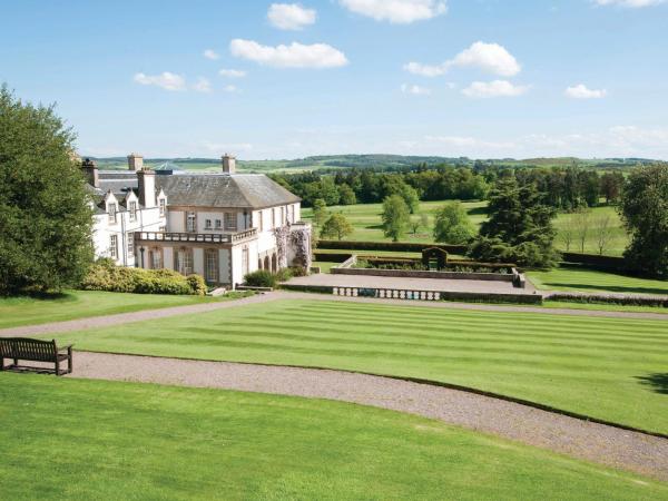 Upper West Wing Flat - Tarvit - Cupar