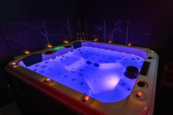 Maison Spacieuse - Grand Jacuzzi - Le Havre