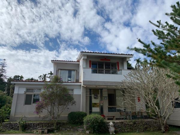 月伴農莊民宿 - 草屯鎮