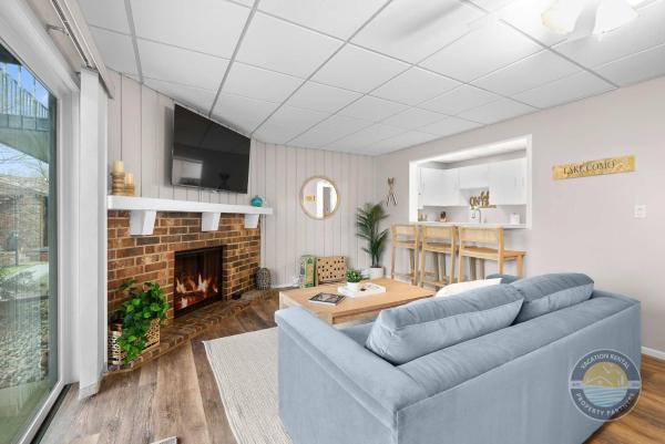 New Lake View Retreat Pool 4min To Beach - Wisconsin