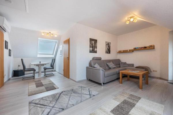 Klimatisierte Wohnung Kastanie Mit Balkon - Löhne