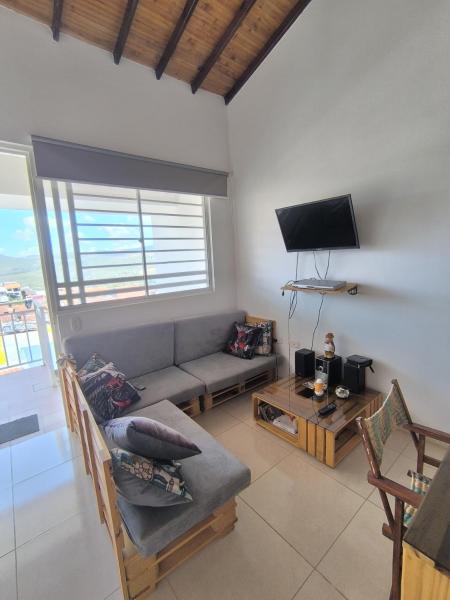 Apartamento Completo En Curití - Yuriky - Curiti