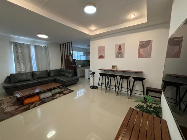 Full Ac 4br & Livingrm Entire Vacation Home At Vigan City - Narvacan