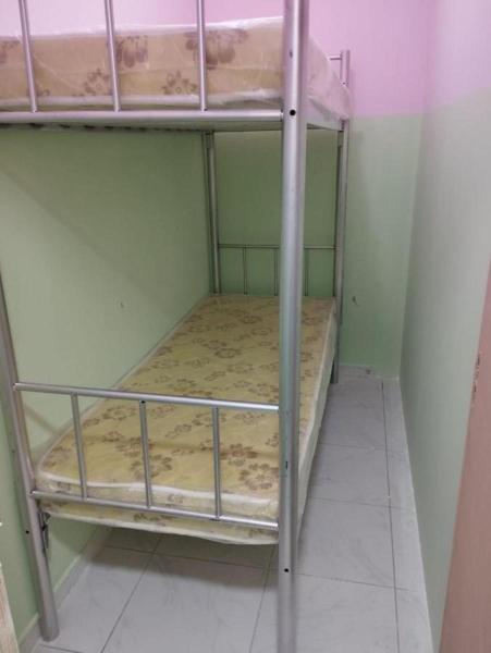 Omar Hostel - Dubai