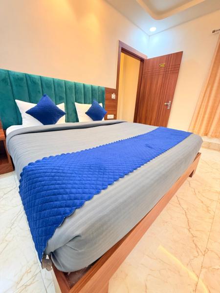 Hotel Tulip Light - Mathura