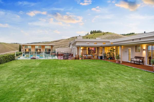 Witherhills Suite In A 6-bedroom Luxury Villa - Blenheim