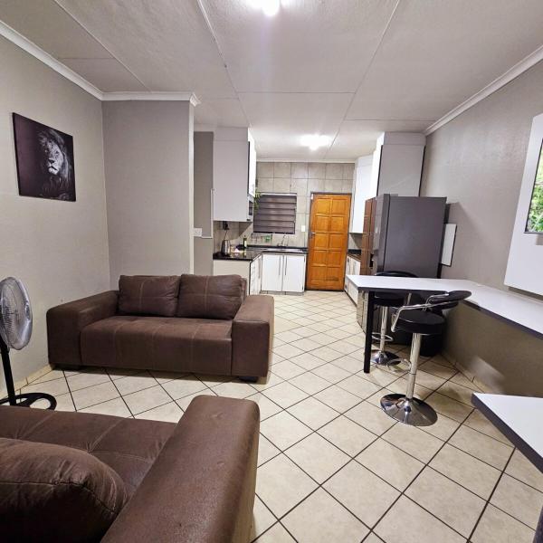 Zuch At Pafuri-guest Apartment 1 - Polokwane