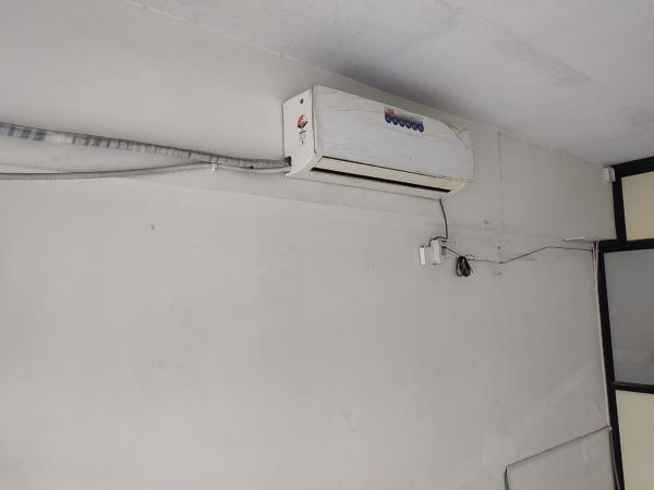 4d Square Mall Office Space For Rent On Yearly Basis - Ahmedabad