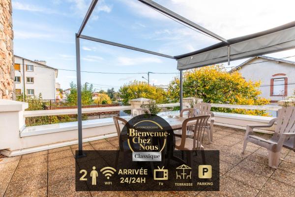 Châtel-guyon La Terrasse Tout Confort Avec Garage - Volvic