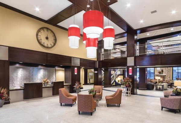 Clubhouse Hotel & Suites Fargo - Fargo, ND