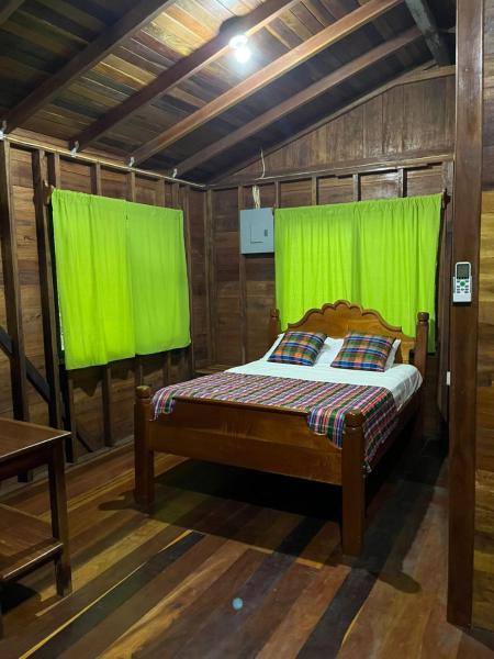 Green Jay Cabins - Belize