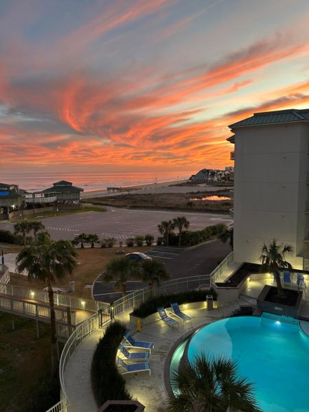 Holiday Inn Club Vacations Galveston Beach Resort - 加爾維斯敦