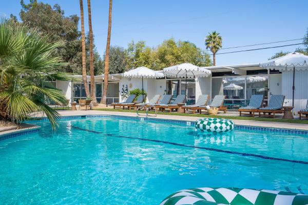 The Monkey Tree Hotel Buyout By Avantstay Entire Hotel Buyout Funky Rooms W Modern Amenities - Palm Springs, CA