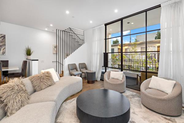 4br Townhouse With Free Parking & Fast Wifi - West Hollywood, CA