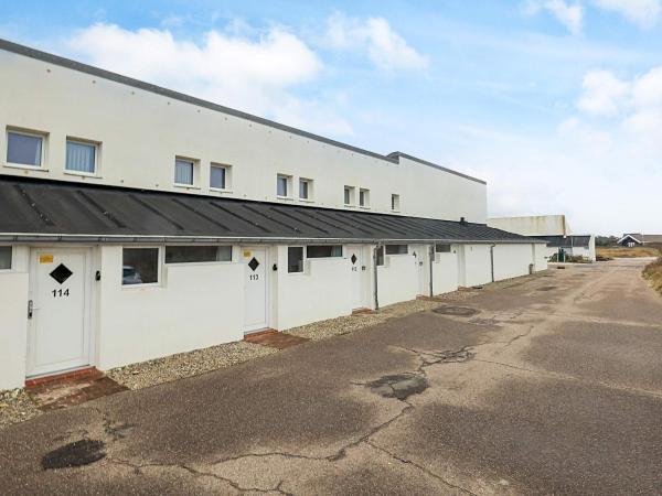 6 Person Holiday Home In Brovst - Danemark