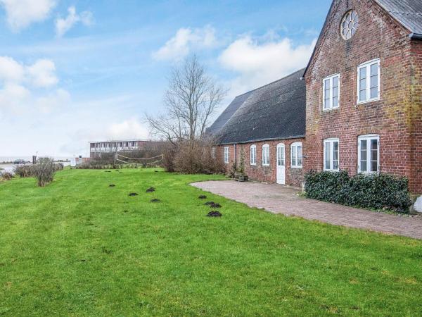 4 Star Holiday Home In Højer - Rømø