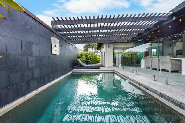 Tranquil Beachside Retreat - Enquire For Pet & Long Stay - 3 Bedroom Home - Sunshine Coast