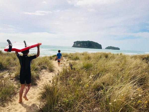 Whanga Bar Surf Views - Whangamata Holiday Home - Whangamatā