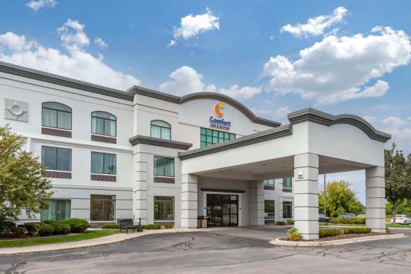 Comfort Inn & Suites Grand Blanc-flint - Flint, MI