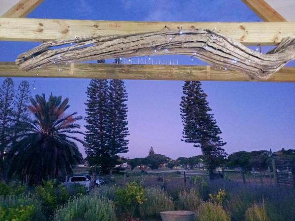 The Jbaynian Guesthouse - Humansdorp