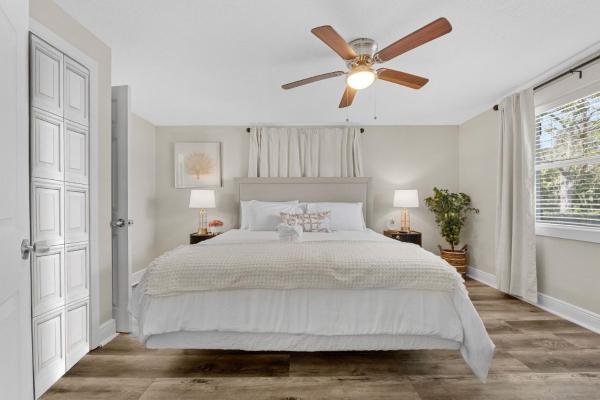 Prime Tampa Loc Near Ybor City 2king Beds 6tvs - Tampa, FL