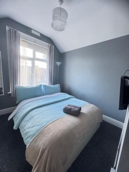 Shirley House 6, Guest House, Self Catering, Self Check In With Smart Locks, Use Of Fully Equipped Kitchen, Close To City Centre, Ideal For Longer Stays, Excellent Transport Links - Beaulieu