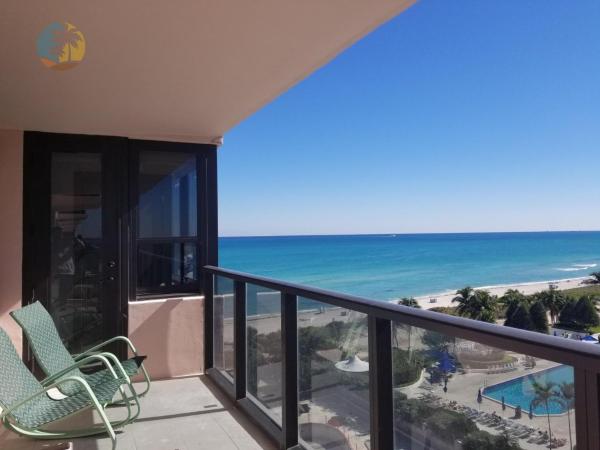 Alexander 1003 - South Beach, FL