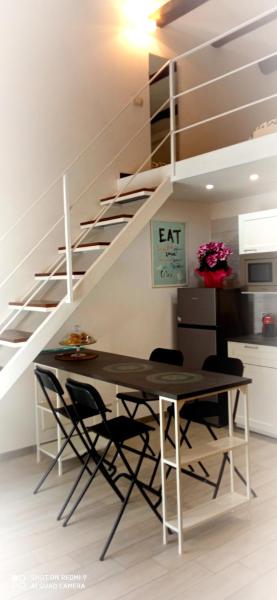 Akihome Portanova - Naples, Italie