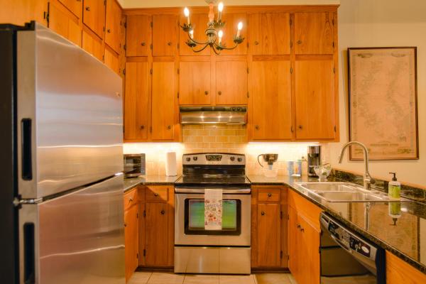 Cotton Alley, Charming 2 Bedroom Retreat In Historic Natchez - Natchez, MS
