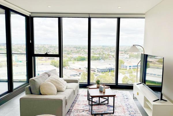 Sunset Serenity 2 Bedroom Apt In Olympic Park - Strathfield