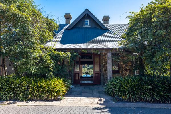 Puriri Valley Estate, Church Bay - Waiheke Island