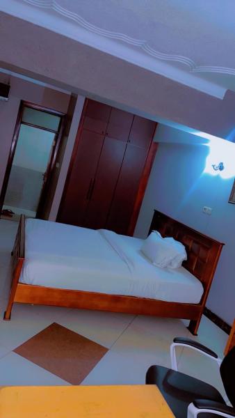Super Paradise Hotel - Kampala