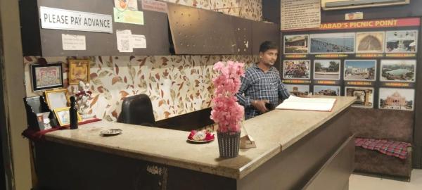 Hotel Crystal - Ahmedabad