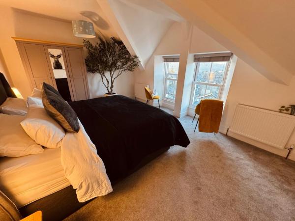 Lola's Loft With Lake Views - Central Bowness - Pet Friendly - Bowness-on-Windermere