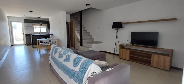 Duplex French - Victoria, Argentine