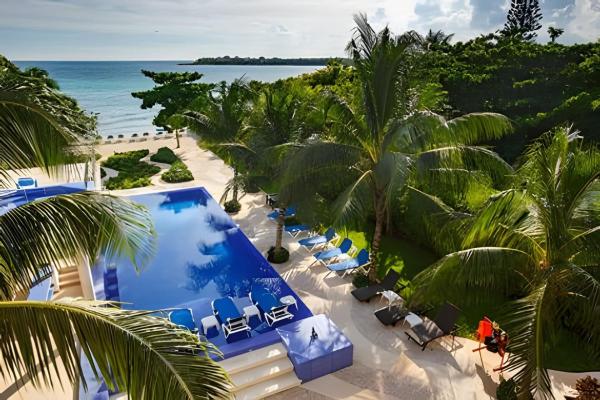 13bdr Villa Bellamar Akumal - Private Chef - Beachfront - Weddings-business Retreats-golf-family - Akumal