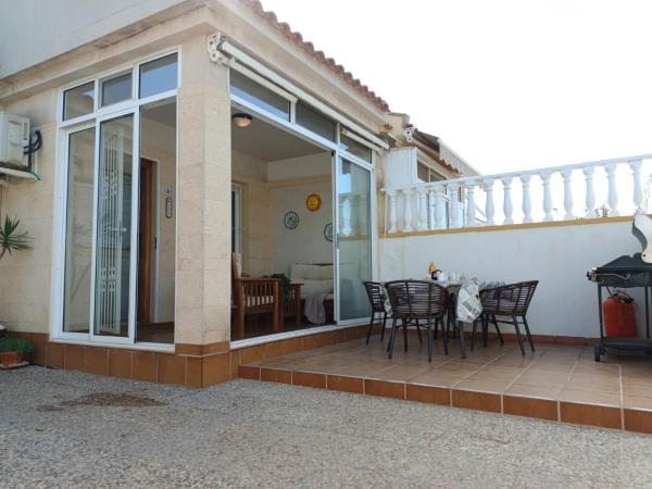 Bungalow Near The Beach In Torrevieja, Aguas Nuevas - Torrevieja