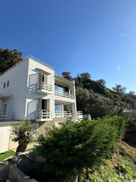 Villa Dhermi - Dhërmi
