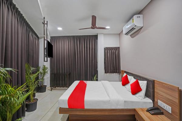 Hotel Sukoon, Best Luxurious Hotel Rooms In Surat City Center - Surat