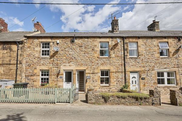 Traditional Cottage With Brand New Woodburner - Chipchase Castle