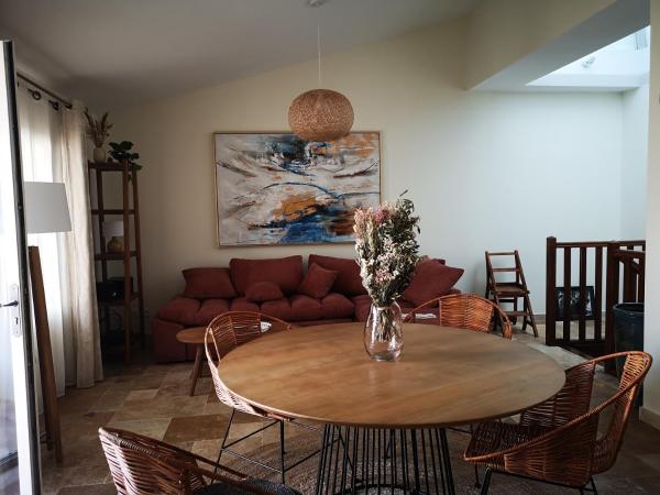 Appartement Duplex Avec Cour Extérieure Avignon Centre - Sorgues