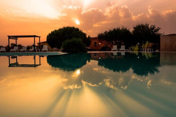 Casa Bouganville Vignola Mare - Sardegna