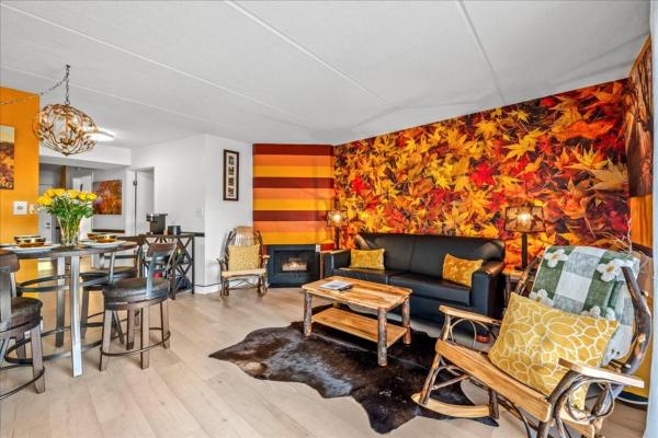 Modern Mtn Retreat Patio & Cozy Fall Vibes - Gatlinburg, TN