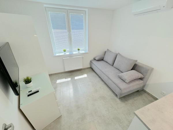 Krásny Byt - Apartmán 1 V Blízkosti Centra - Bratislava