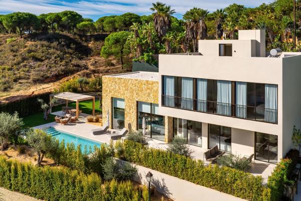 Luxury Villa In Quinta Do Lago Private Pool Rooftop Jacuzzi Office Game Room Arkeo Luxury - Quarteira