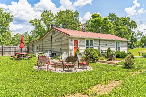 New Hope Bourbon Stop - Kentucky