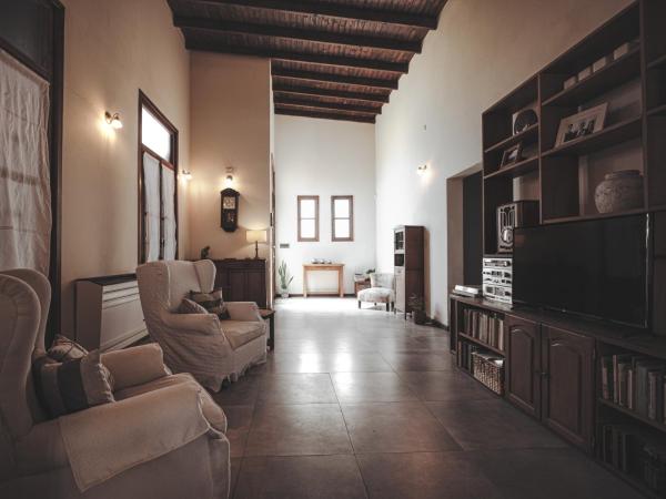 Bolivia Bed & Breakfast - By Me Nomad - Tandil