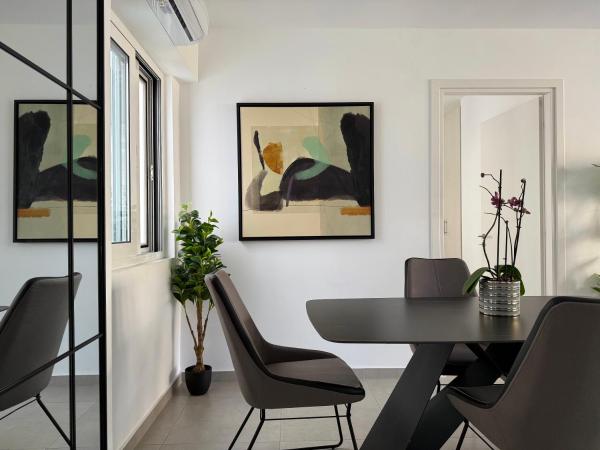 Th0 Luxury Two Bedrooms Apartments With High-tech Amenities - Atenas